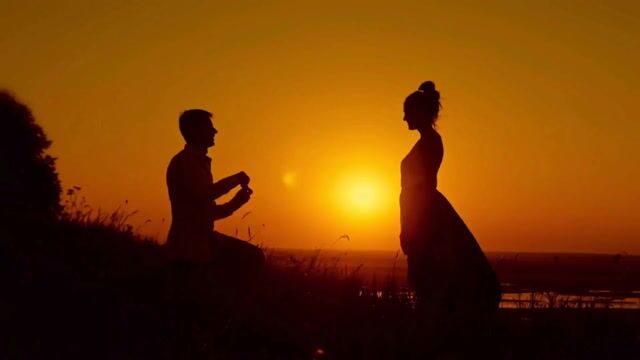 Our Top Songs for Engagement Slideshow Videos - Animoto